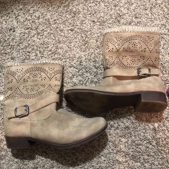JustFab | Shoes | Ankle Booties | Poshmark